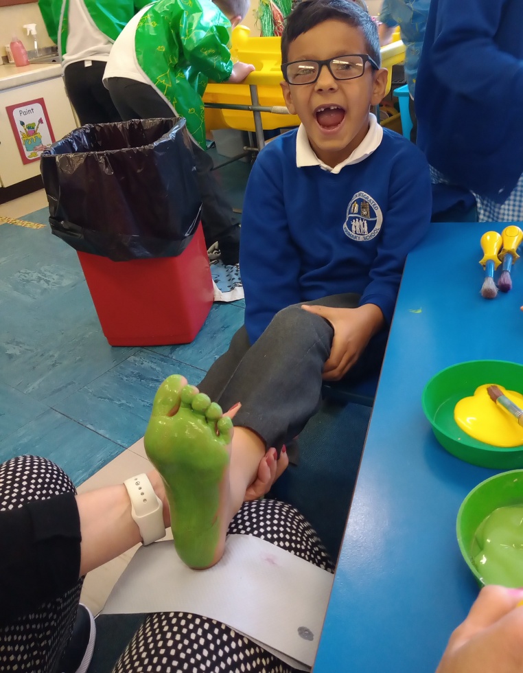 👣 Tickly feet 🧜👣